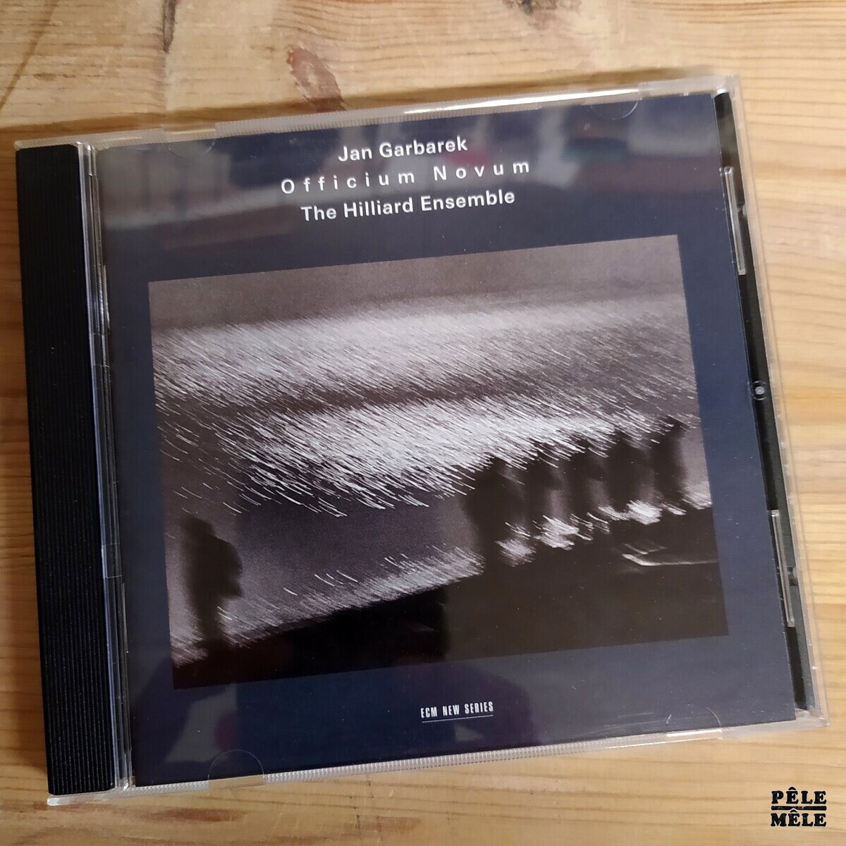 Jan Garbarek & The Hilliard Ensemble "Officium Novum" (ECM, 2010) - Pêle-Mêle Online