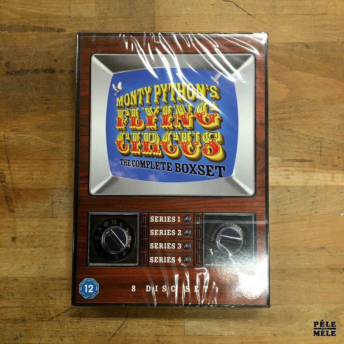 Monthy Python's Flying Circus : The complete boxset - Pêle-Mêle Online