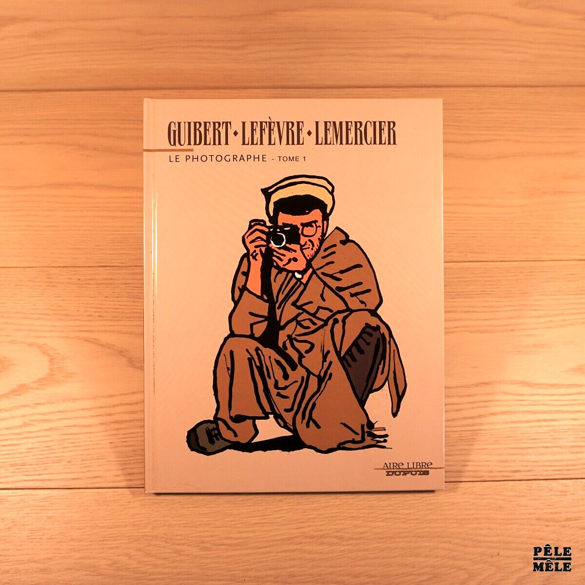 Le Photographe Tome 1, 2 & 3 - Complet - Guibert, Lemercier, Didier ... Le Photographe Tome 1, 2 & 3 - Complet - Guibert, Lemercier, Didier ...
