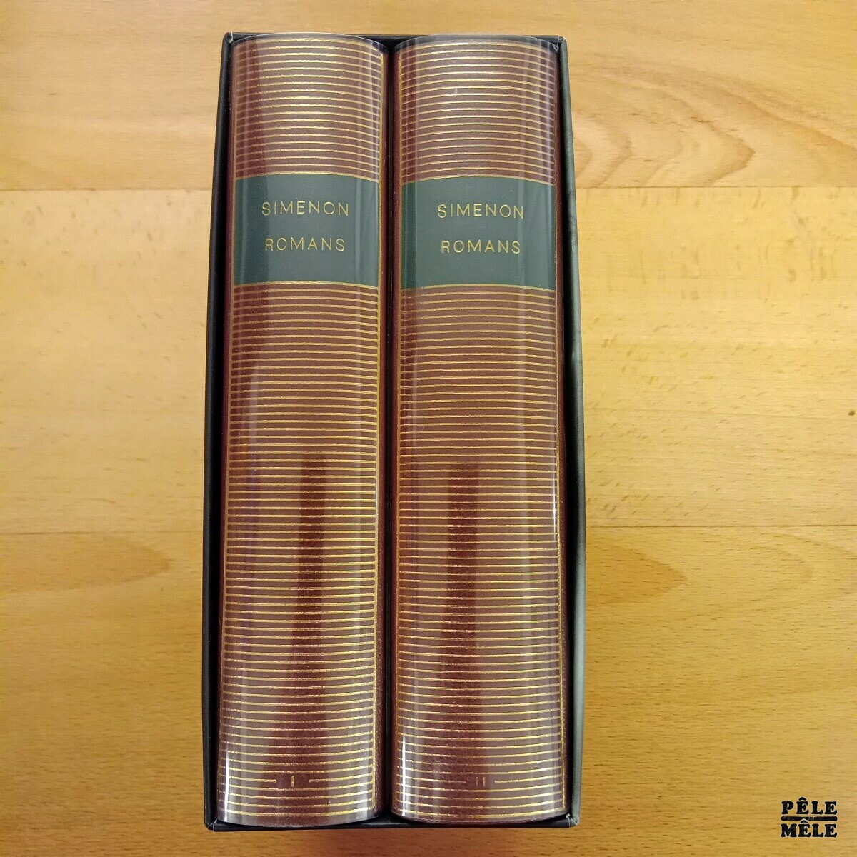 Coffret en deux volumes "Romans" - Georges Simenon - Bibliothèque de La ...
