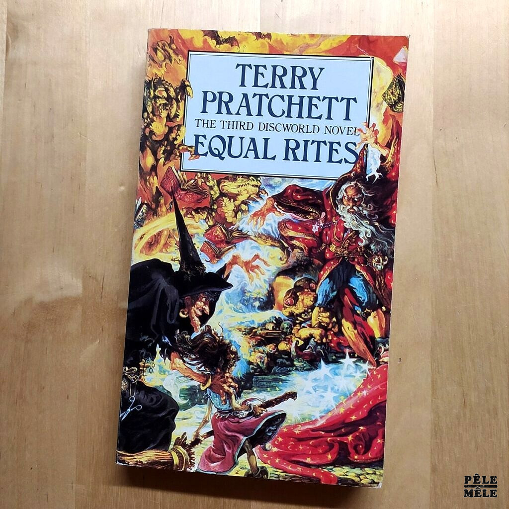 Discworld series "Equal Rites" - Terry Pratchett (Corgi) - Pêle-Mêle Online