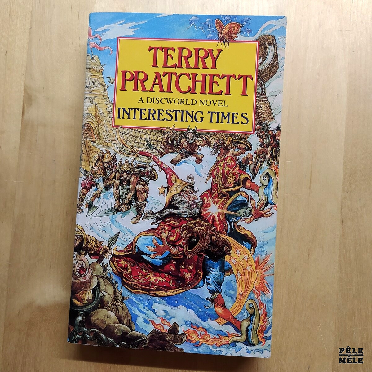 Discworld series "Interesting Times" - Terry Pratchett (Corgi) - Pêle ...