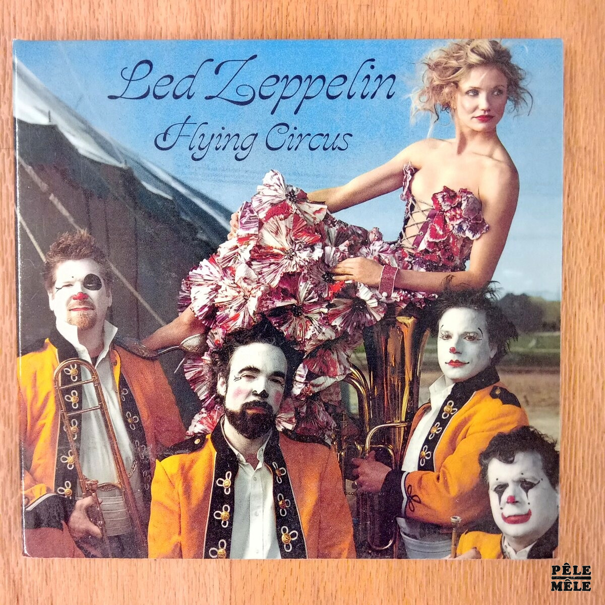 Led Zeppelin "Flying Circus" (Scorpio) - Pêle-Mêle Online