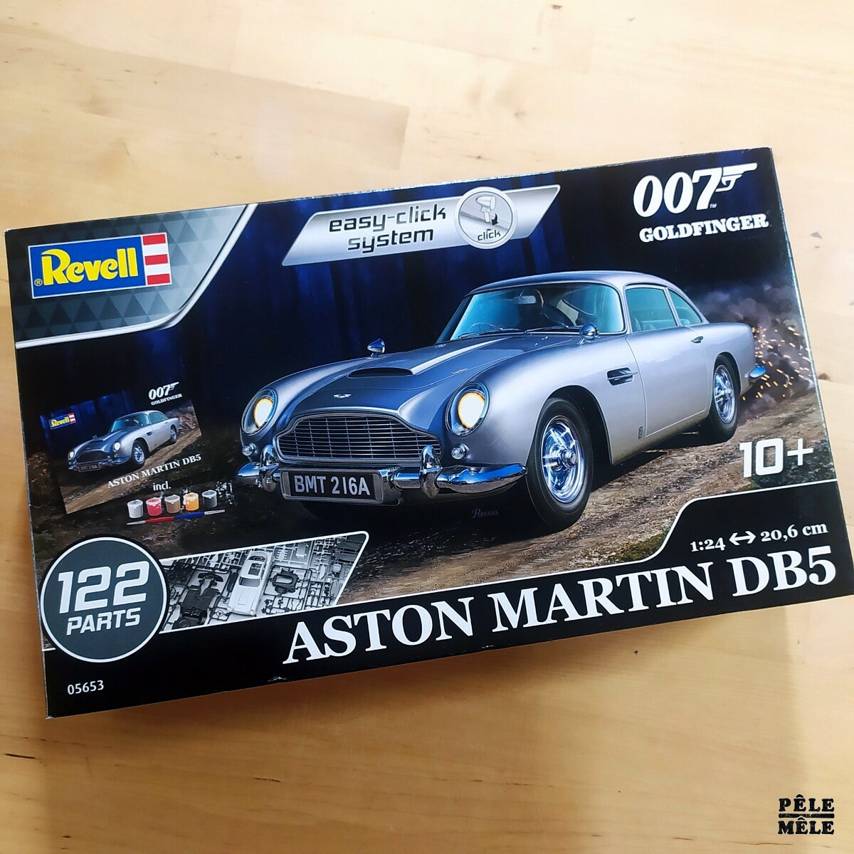 "James Bond Goldfinger : Aston Martin DB5" (REVELL) - Pêle-Mêle Online