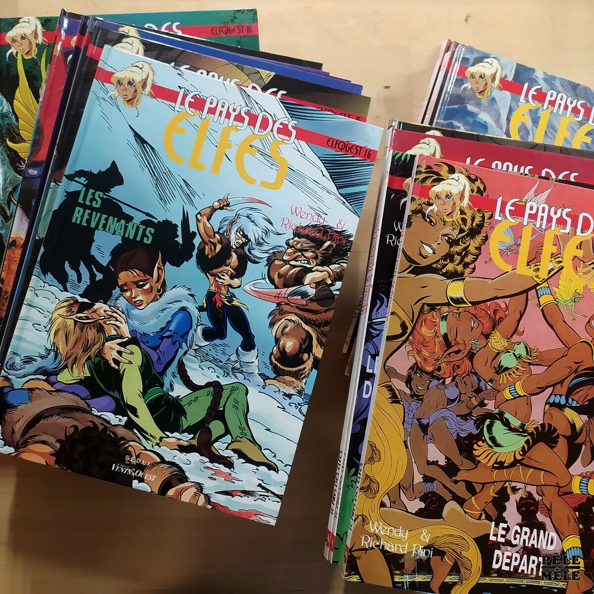 Wendy & Richard Pini : Pack "Le Pays des Elfes, tome 1 à 32 + hors-série" (VENTS D'OUEST) / 33 ...