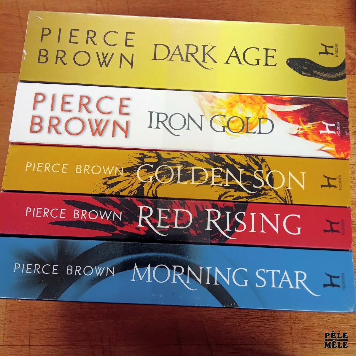 Dark Age / Iron Gold / Golden Son / Red Rising / Morning Star - Pierce ...