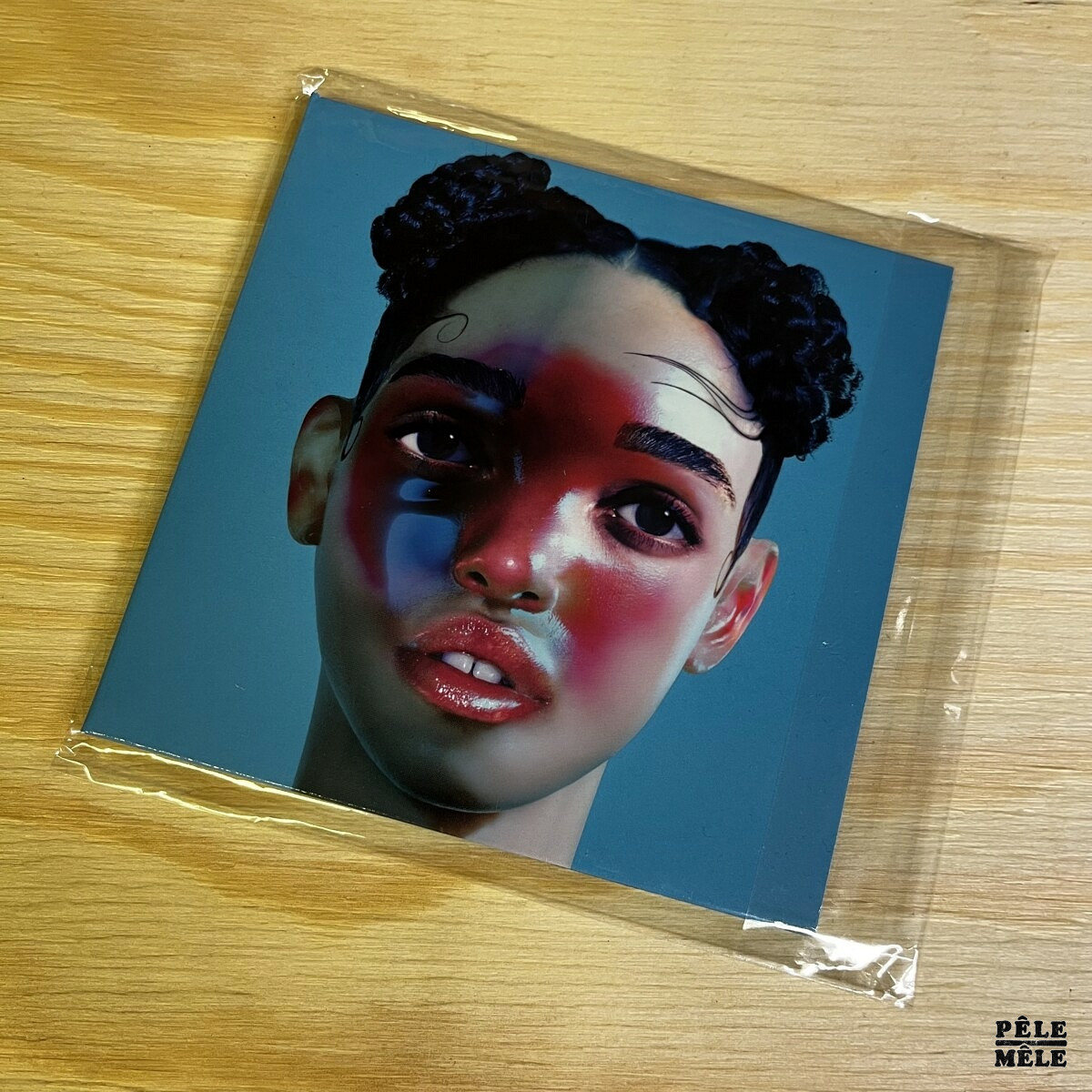 FKA Twigs "LP1" (YOUNG TURKS, 2014) - Pêle-Mêle Online