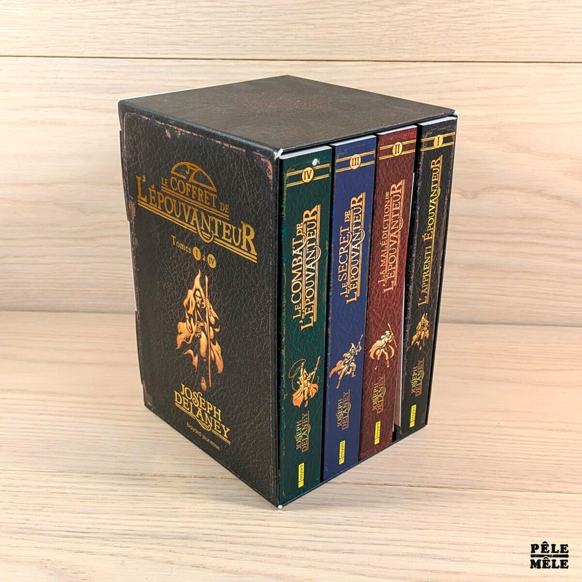 L'épouvanteur : coffret Tomes 1 à 4 - Joseph Delaney + cartes postales ...