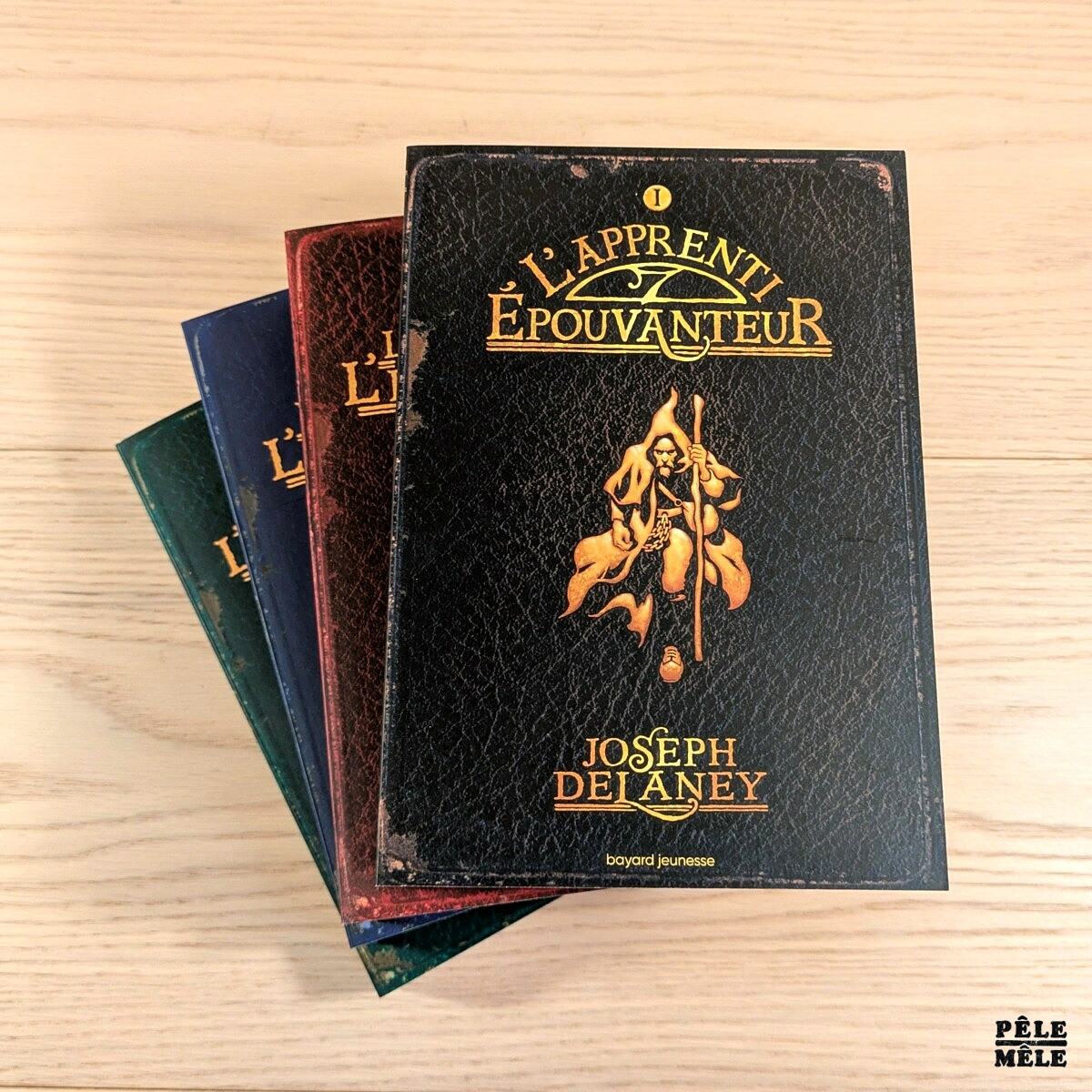 L'épouvanteur : coffret Tomes 1 à 4 - Joseph Delaney + cartes postales ...